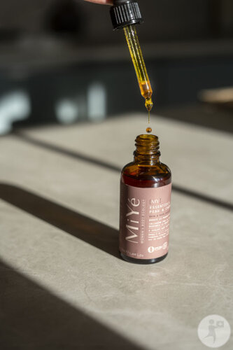 MiYé Essentiels Haut & Haare Flasche Mit Pipette 50ml | Apo24